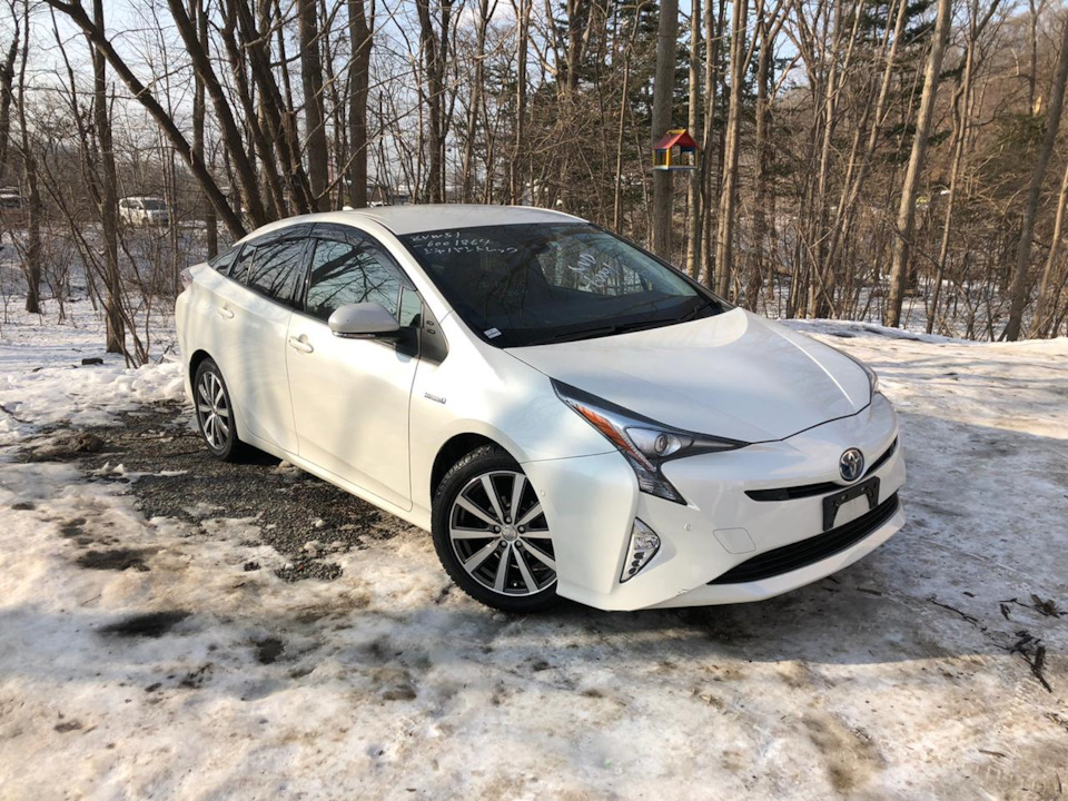 Забрал наконец-то) — Toyota Prius (50), 1,8 л, 2016 года | фотография | DRIVE2