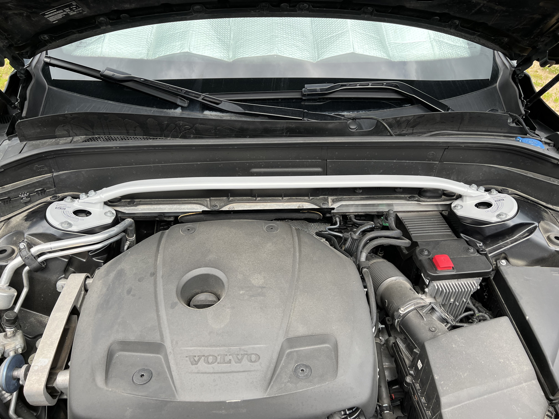 Распорка Polestar Engineered — Volvo XC90 (2G), 2 л, 2019 года ...