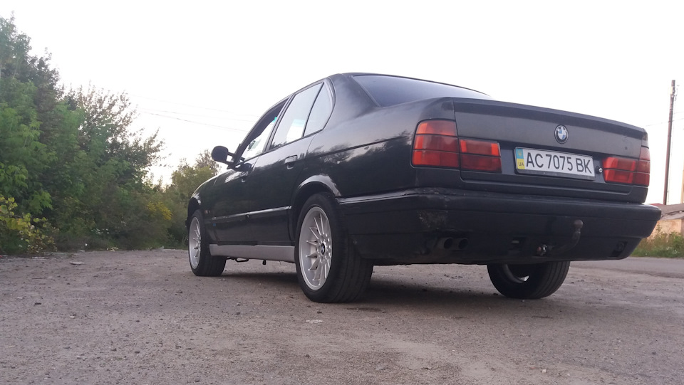 Выхлоп от е34 540 на е34 525 — BMW 5 series (E34), 2,5 л, 1991 года | автозвук | DRIVE2