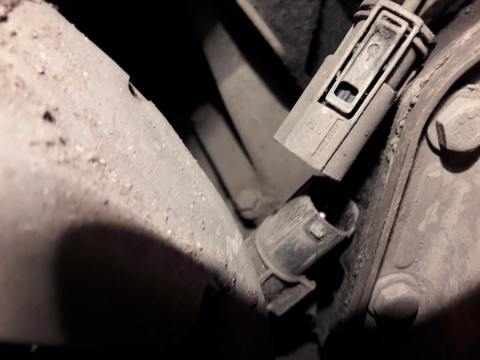 Передние ступицы оригинал GM 93178652 — Opel Astra H, 1,6 л, 2008 года ...