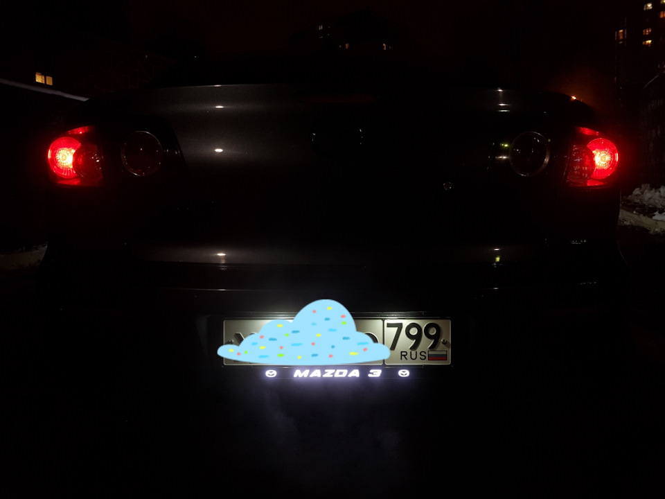 Номерная рамка с подсветкой, и дверные ручки — Mazda 3 (1G) BK, 1,6 л ...
