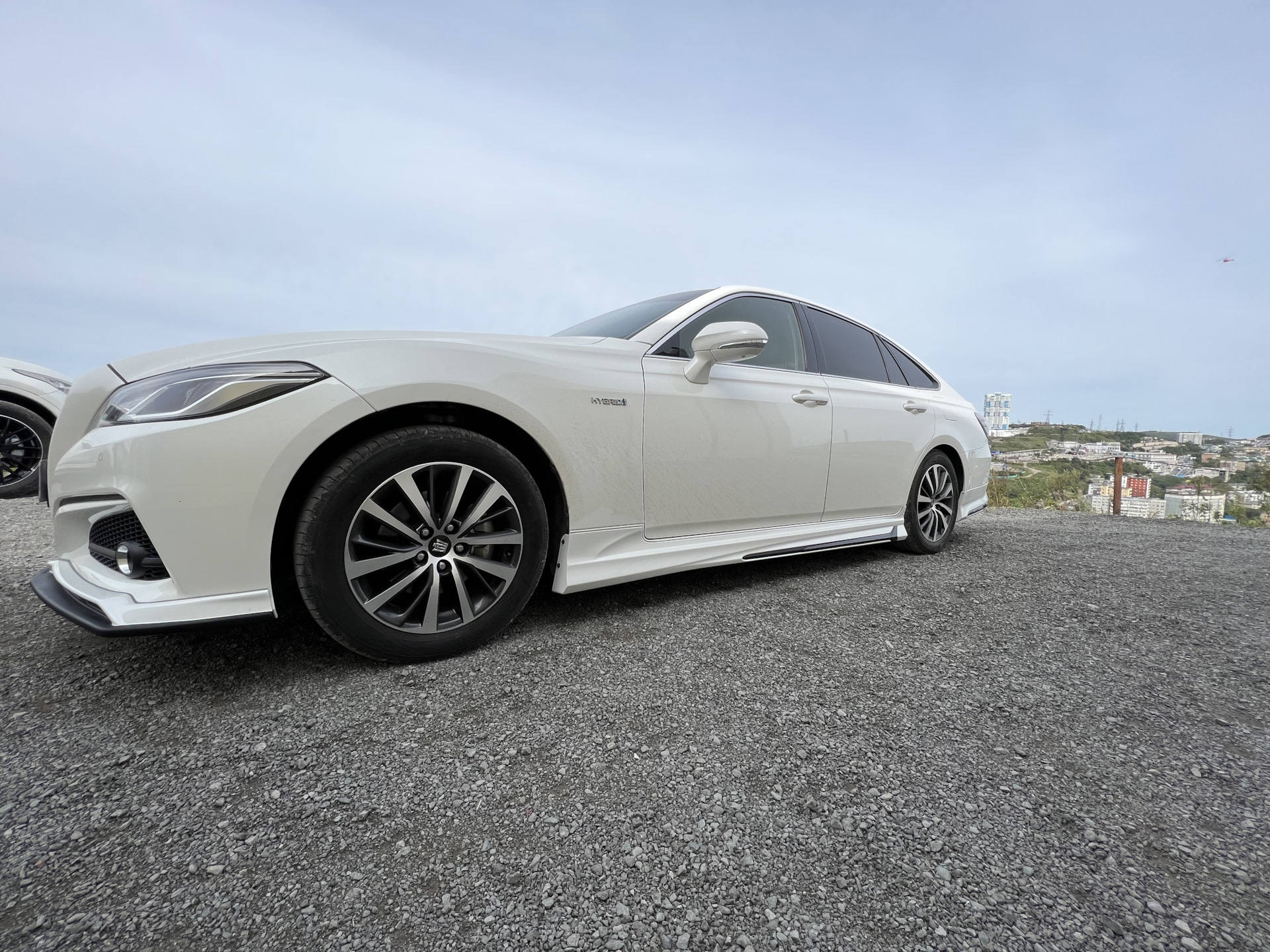 Обвес Modellista — MZ Speed Toyota Crown S220 RS — S/G/B Тюнинг — CarsTune на DRIVE2