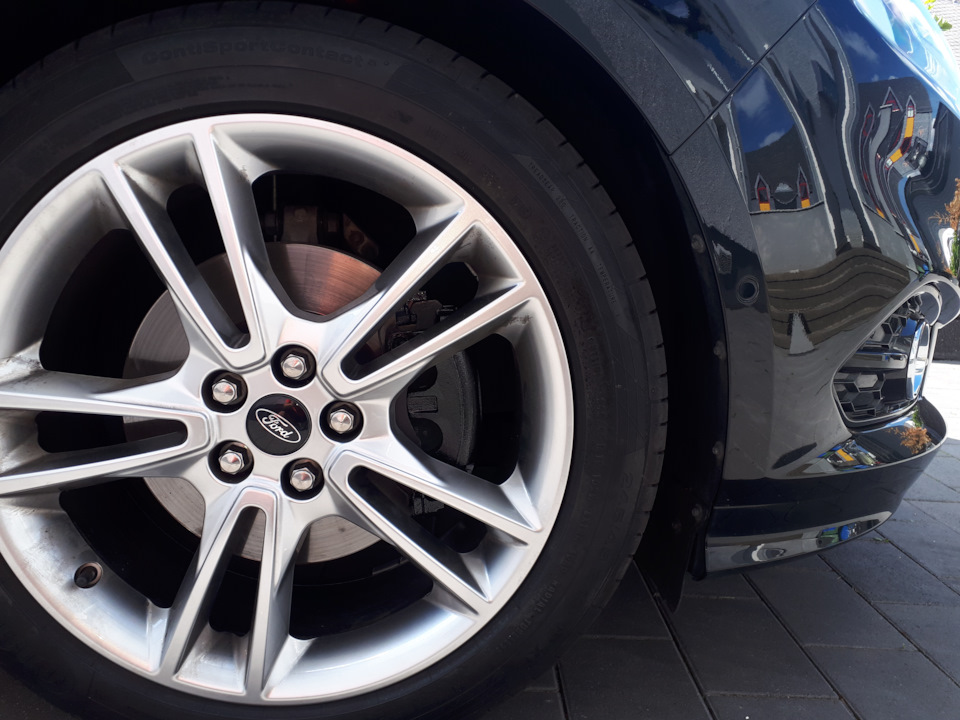 Суппорта и эмблемы в черный — Ford S-Max (2G), 2 л, 2019 года ...