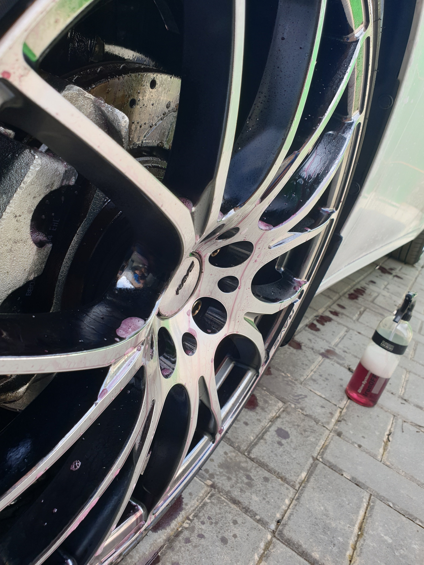 Двухпоршневые тормоза от Lexus RX 350 — Lexus ES (XV60), 2,5 л, 2017 ...