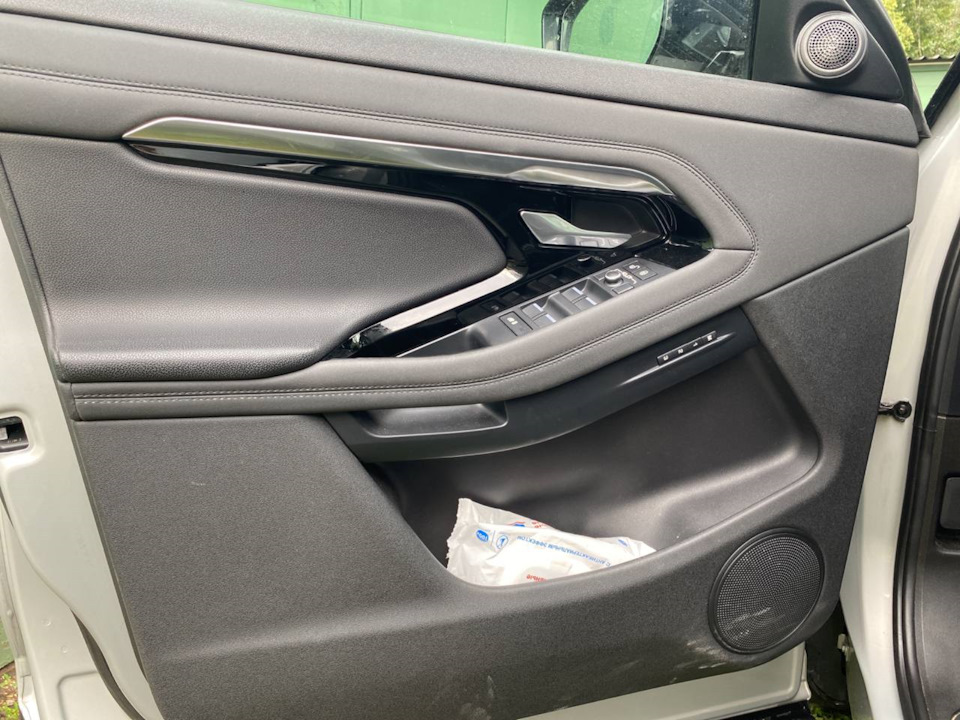 Дооснащение. Замена музыки Mid8 на High12 — Land Rover Range Rover ...