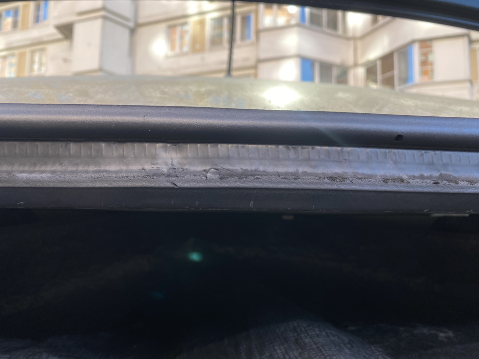 Замена уплотнителя багажника Киа Рио 3 рестайлинг — KIA Rio (3G), 1,6 л ...