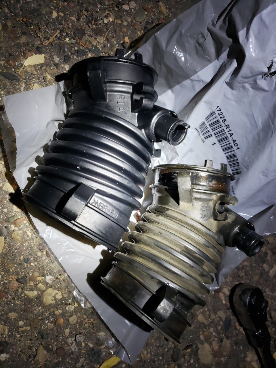 17225R1AA01 Патрубок воздушного фильтра пластиковый Honda | Запчасти на ...