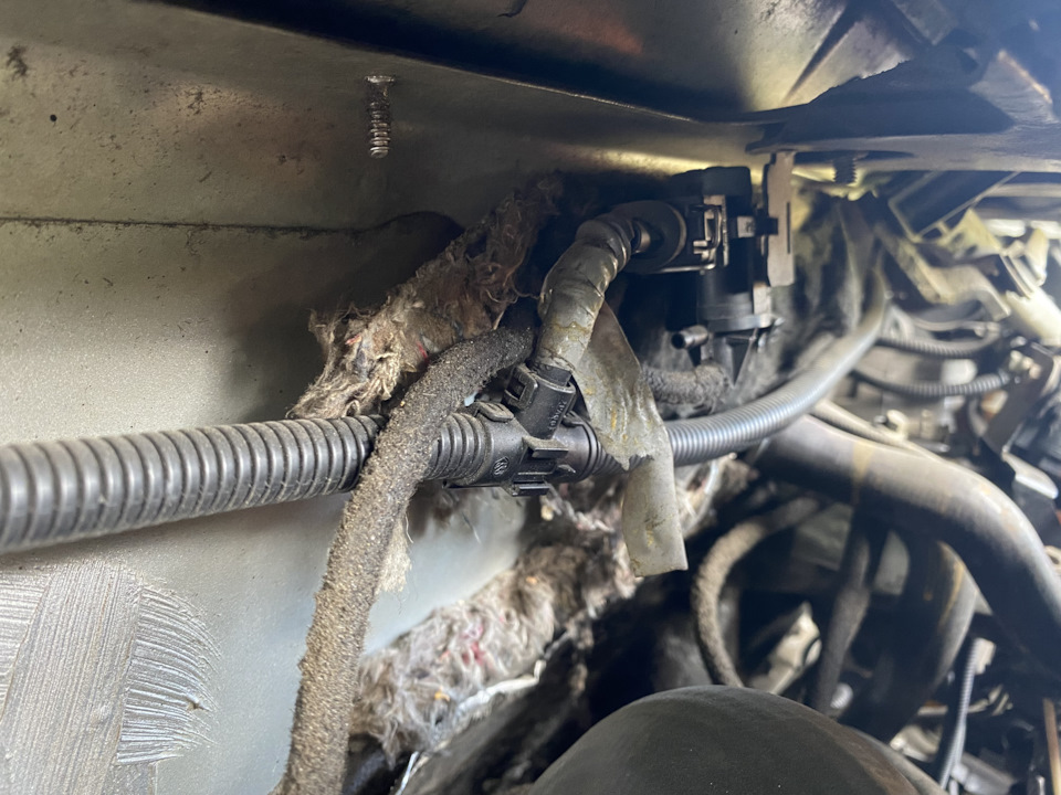 67. Починил N239 «глушилку» — Volkswagen Caravelle (T4), 2,5 л, 2002 ...