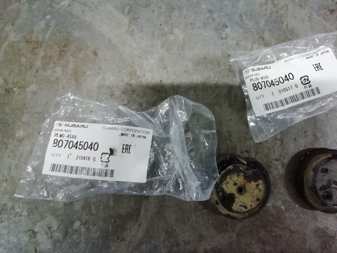 Устранение течей масла (масложора) — Subaru Forester (SH), 2,5 л, 2008 ...