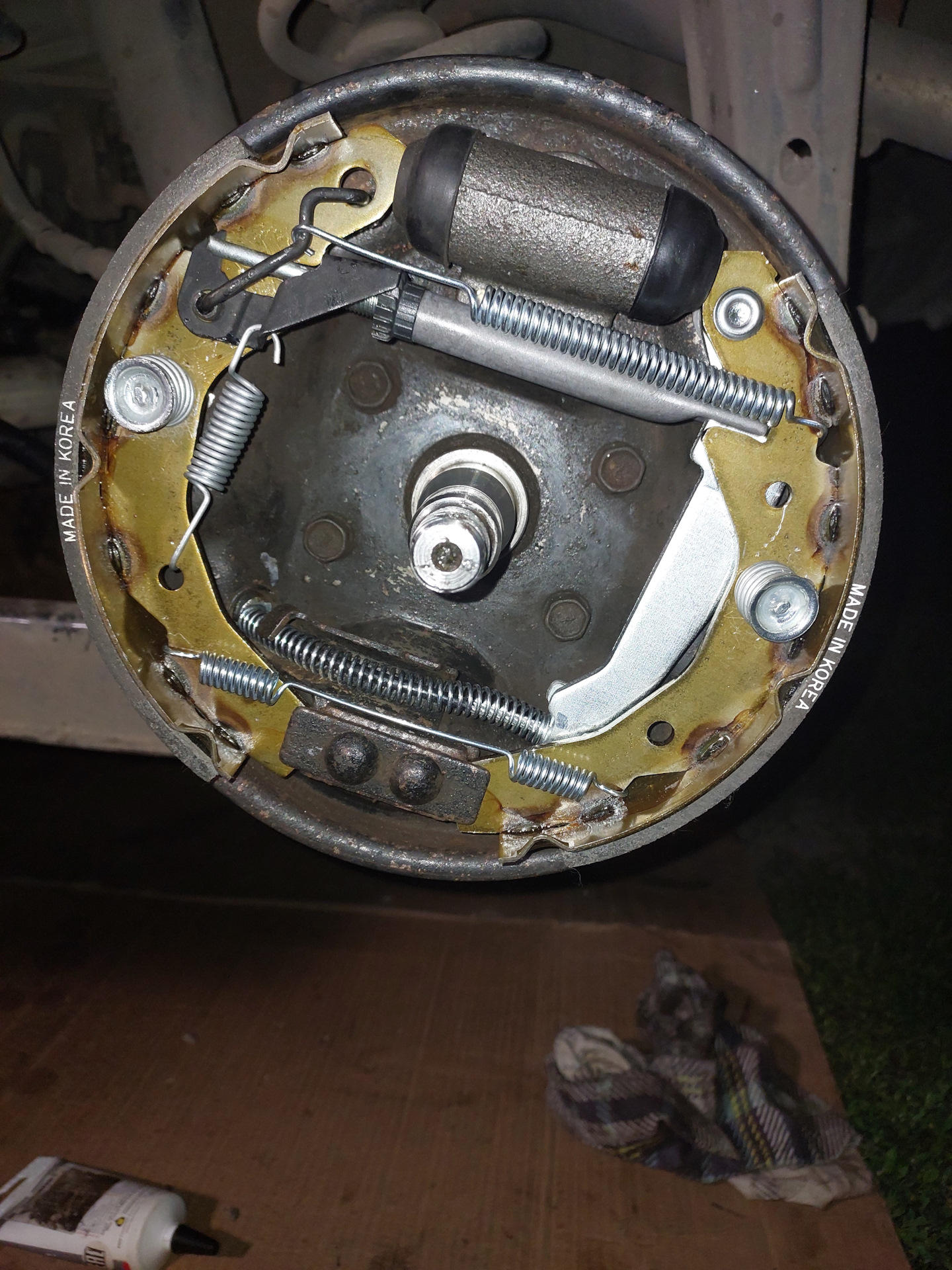 замена задних тормозов — Daewoo Matiz (M100/M150), 0,8 л, 2013 года ...