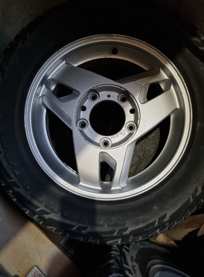 Шины всесезонные Bridgestone 215/65 R16, кованые диски Slik 5Jx16 ET50 ...
