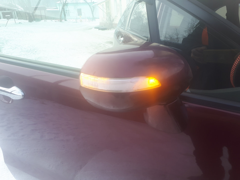 Поворотники. — Honda Stream (RN6-9), 1,8 л, 2012 года | стайлинг | DRIVE2