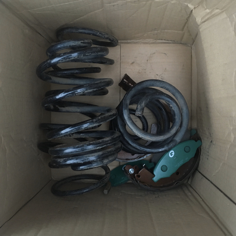 Первая оригинальная деталь в оригинальной упаковке — Volvo XC90 (1G), 2 ...