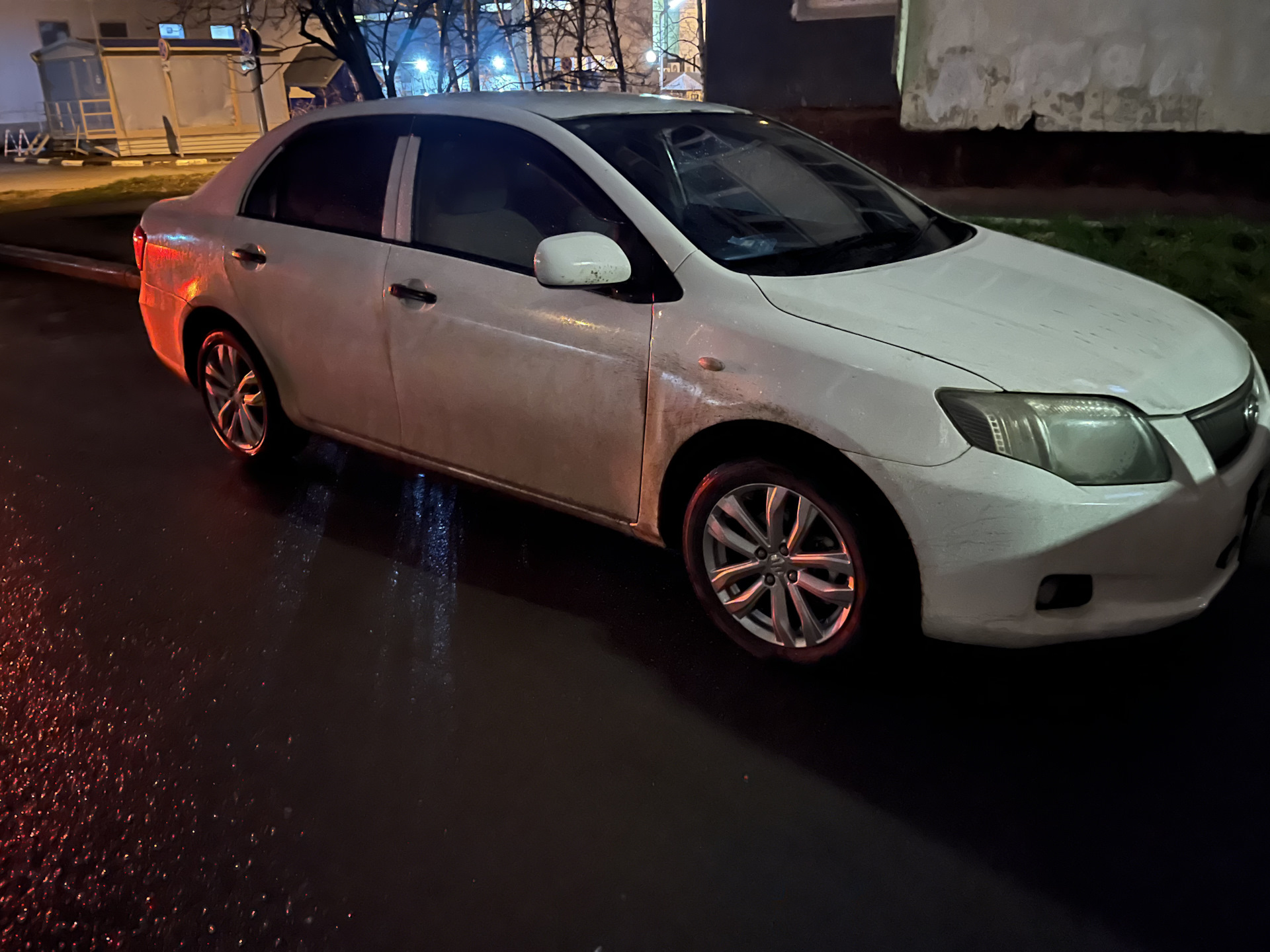 Колеса 16R от Suzuki swift RS — Toyota Corolla Axio (E140), 1,5 л, 2009 ...