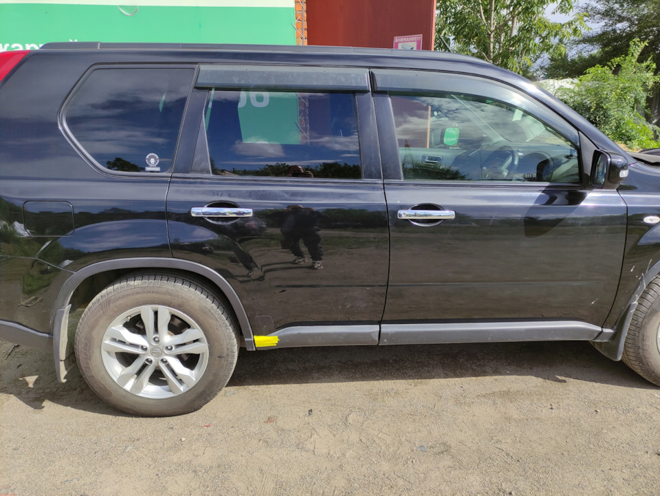 Замена задней правой двери — Nissan X-Trail II (t31), 2 л, 2010 года ...