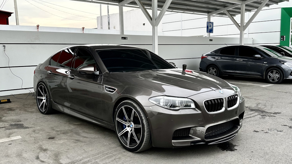 Поменял масло Гура — BMW M5 (F10), 4,4 л, 2012 года | визит на сервис ...