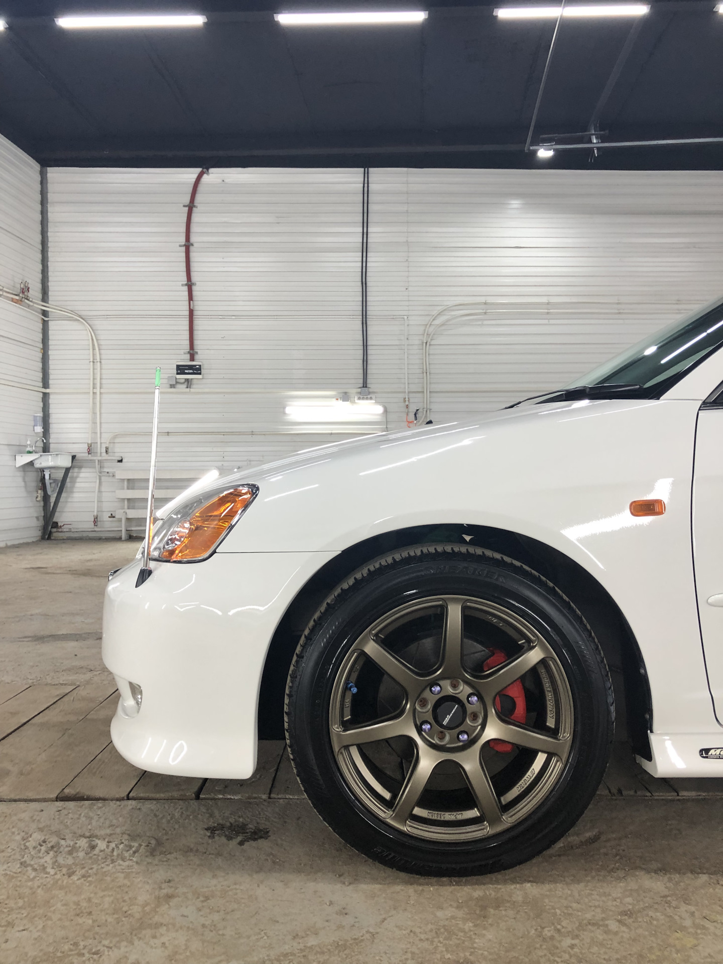 Габаритная антенна в передний бампер — Honda Civic Ferio (7G), 1,5 л ...