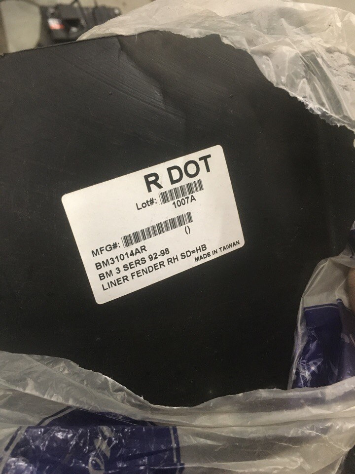 Трос капота + установка передних подкрылок — BMW 3 series (E36), 2,5 л ...