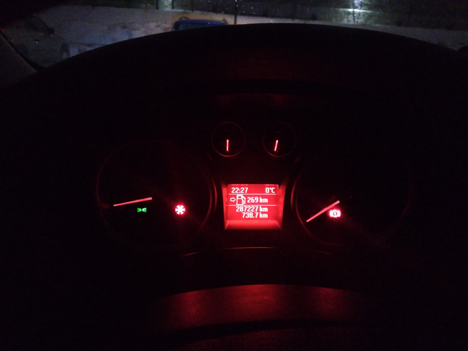 Приборная панель. Часть 1. — Ford Focus Hatchback II, 1,6 л, 2008 года ...