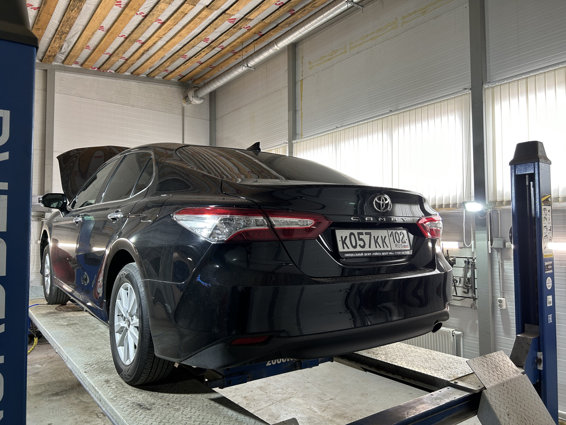 Замена стойки стабилизатора, ремонт пыльников тормозных цилиндров ...