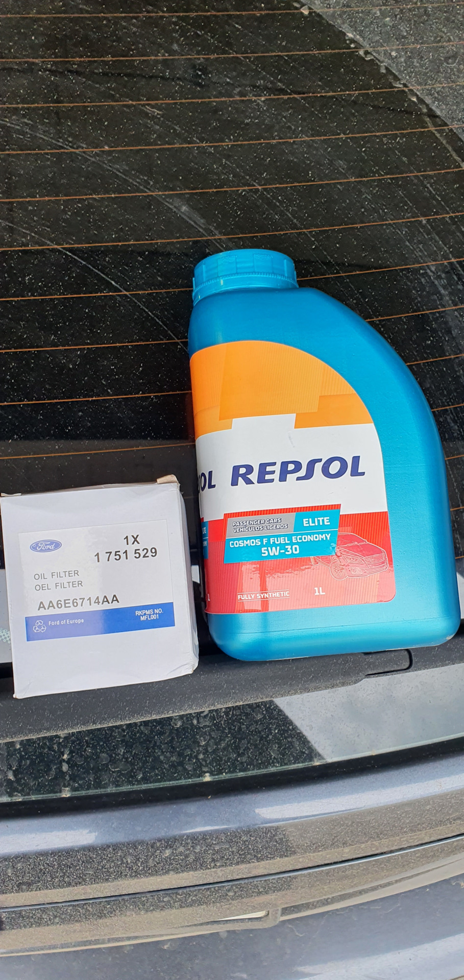 Замена масла. REPSOL. — Ford Focus Hatchback II, 2 л, 2010 года ...