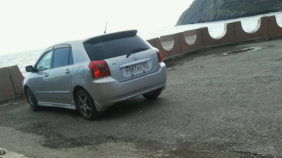 Toyota Corolla RunX 1.5 бензиновый 2002 | на DRIVE2