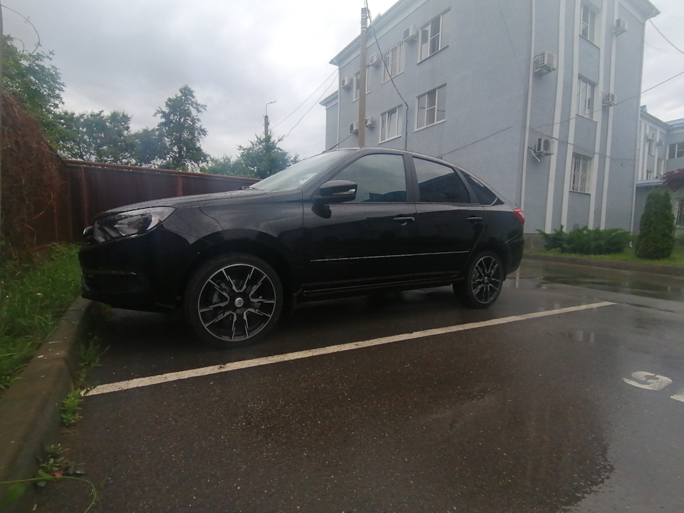 Колеса R17 на Гранту — Lada Гранта Лифтбек (2G), 1,6 л, 2023 года ...