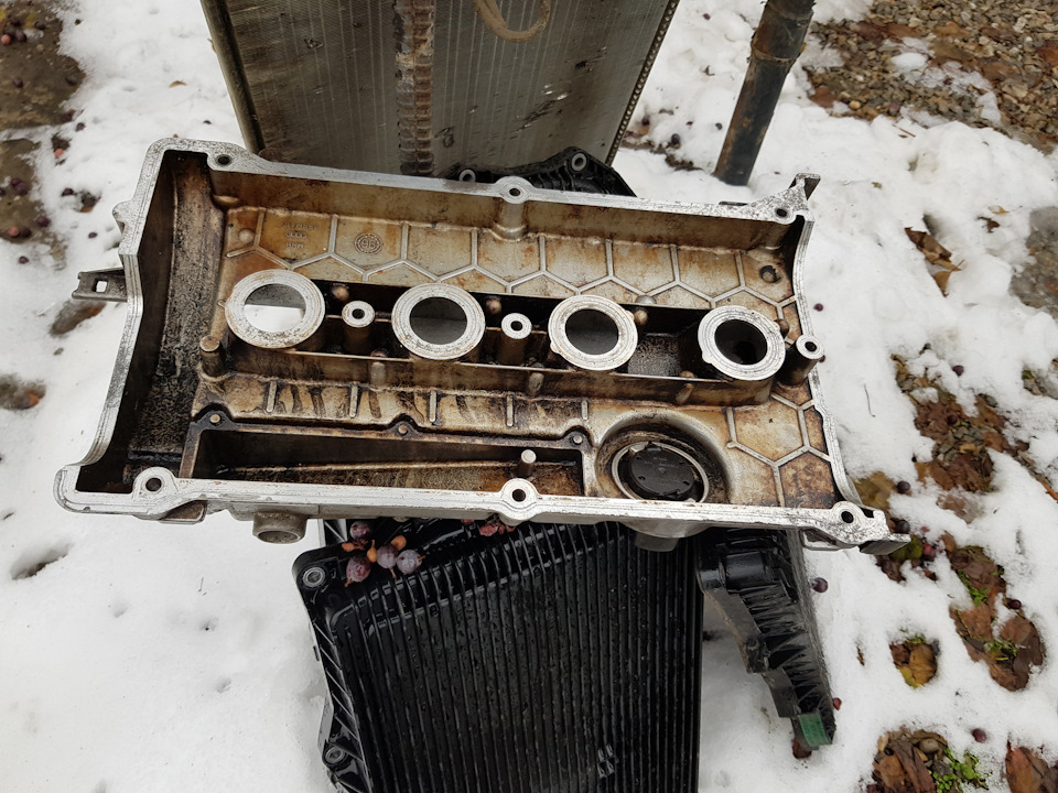 Замена клапанной крышки. — Volkswagen Passat B5, 1,8 л, 1998 года ...