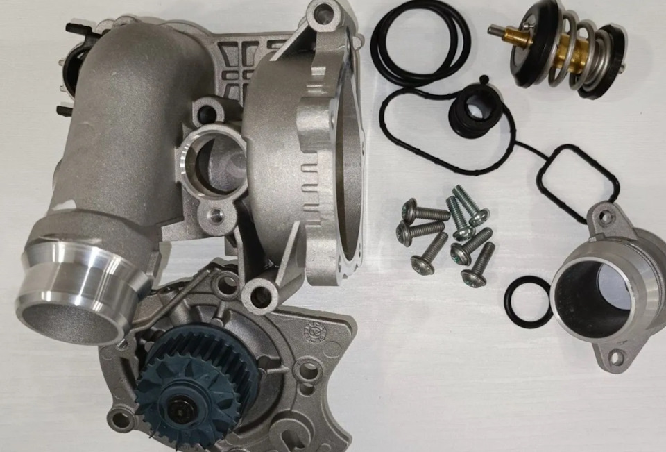 Металлическая помпа, холодный термостат — Volkswagen Passat CC, 1,8 л ...