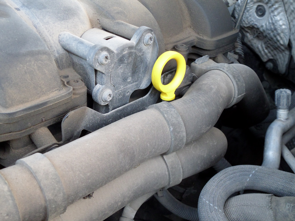 Масляный щуп 3.6 FSI бензин (VW CMTA или CGRA) — Volkswagen Touareg (2G ...