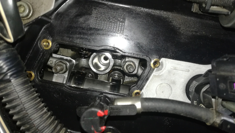 Замена форсунок 3.0БКС — Volkswagen Touareg (1G), 3 л, 2007 года ...