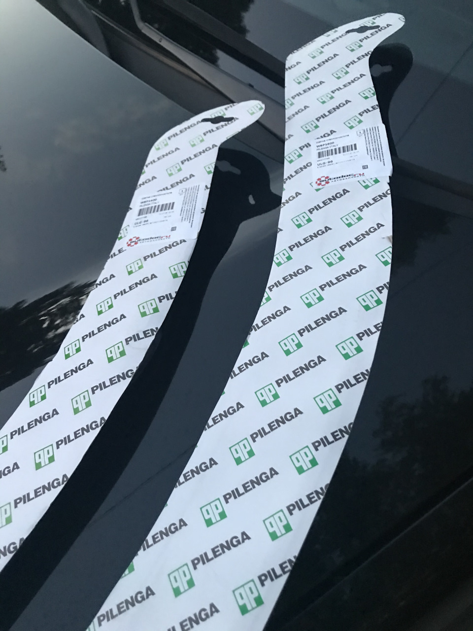 Замена щёток стеклоочистителя — Nissan X-Trail II (t31), 2,5 л, 2008 ...