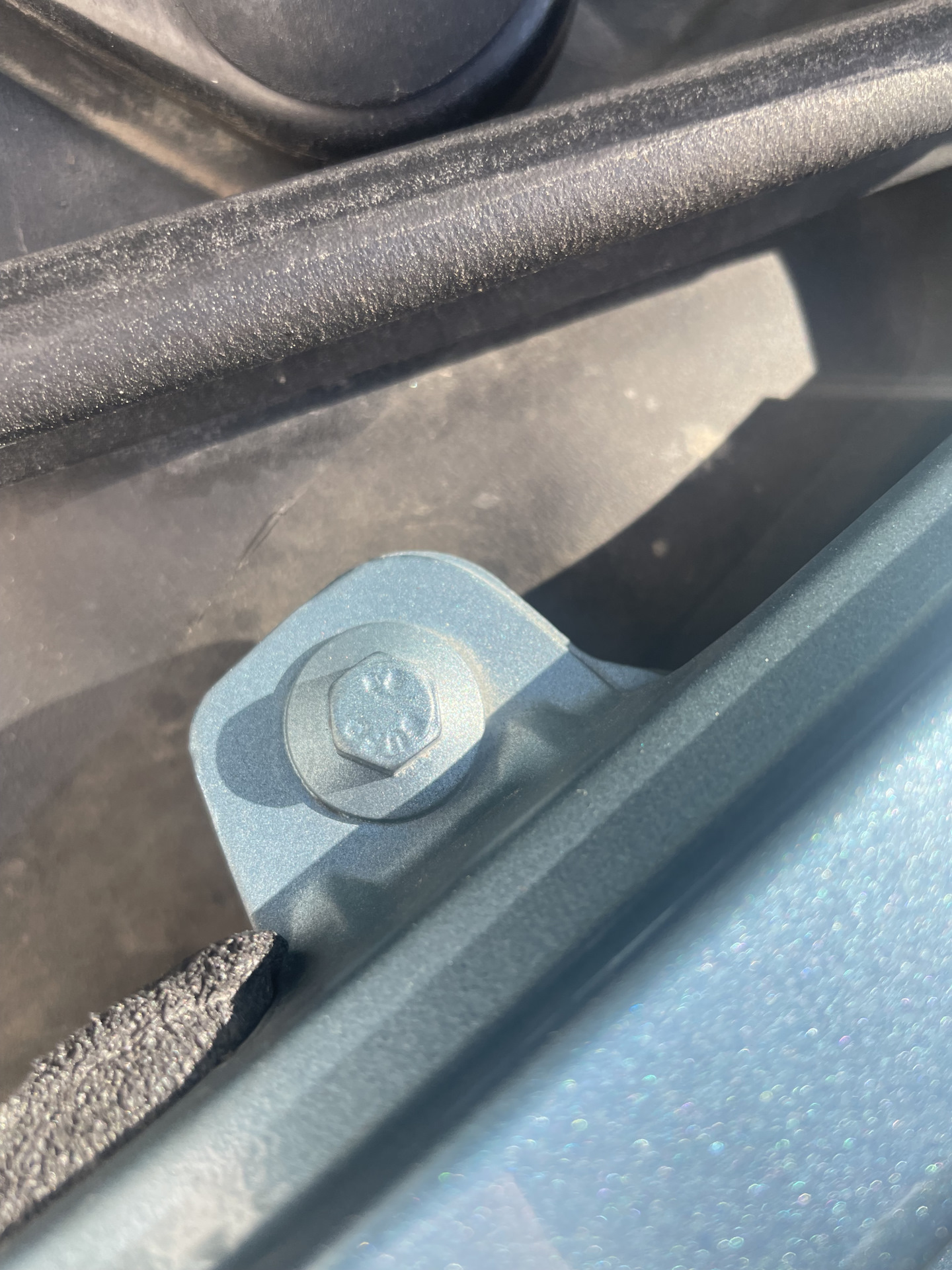 Бампер от V50 — Volvo S40 (2G), 2,4 л, 2008 года | другое | DRIVE2