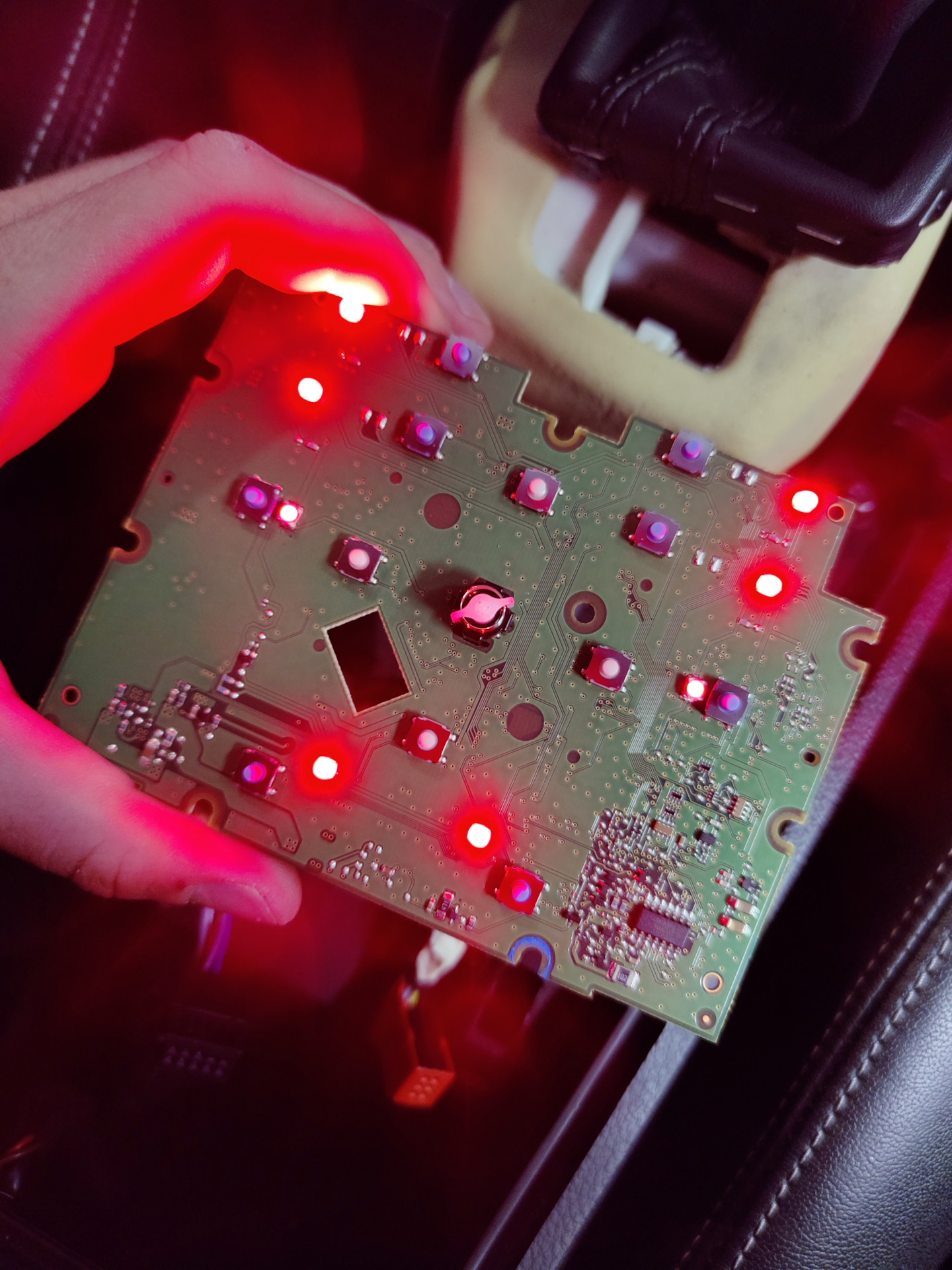 #30 Панель управления MIB2 HIGH — Audi A3 Sportback (8VA), 1,4 л, 2014 ...