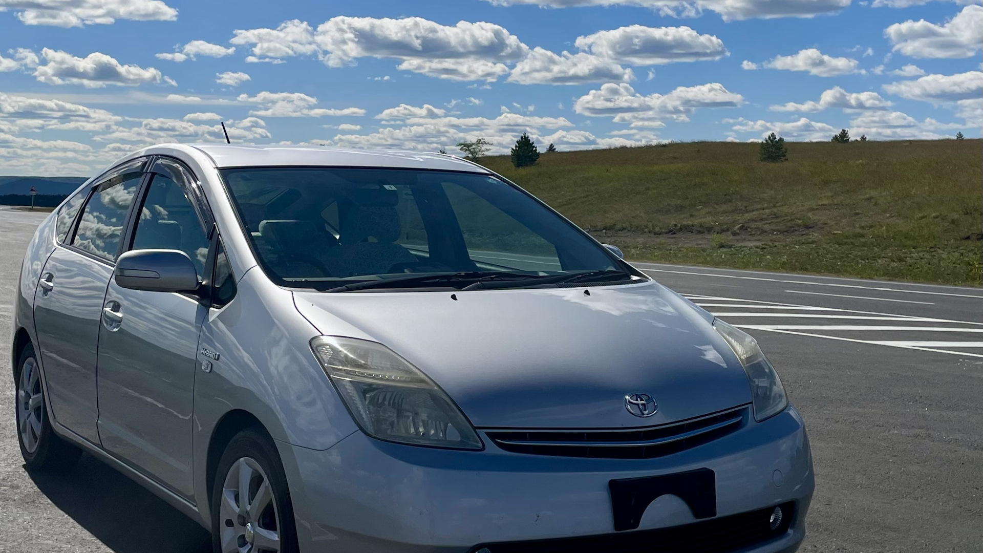 Toyota Prius (20) 1.5 гибридный 2008 | Be Happy на DRIVE2