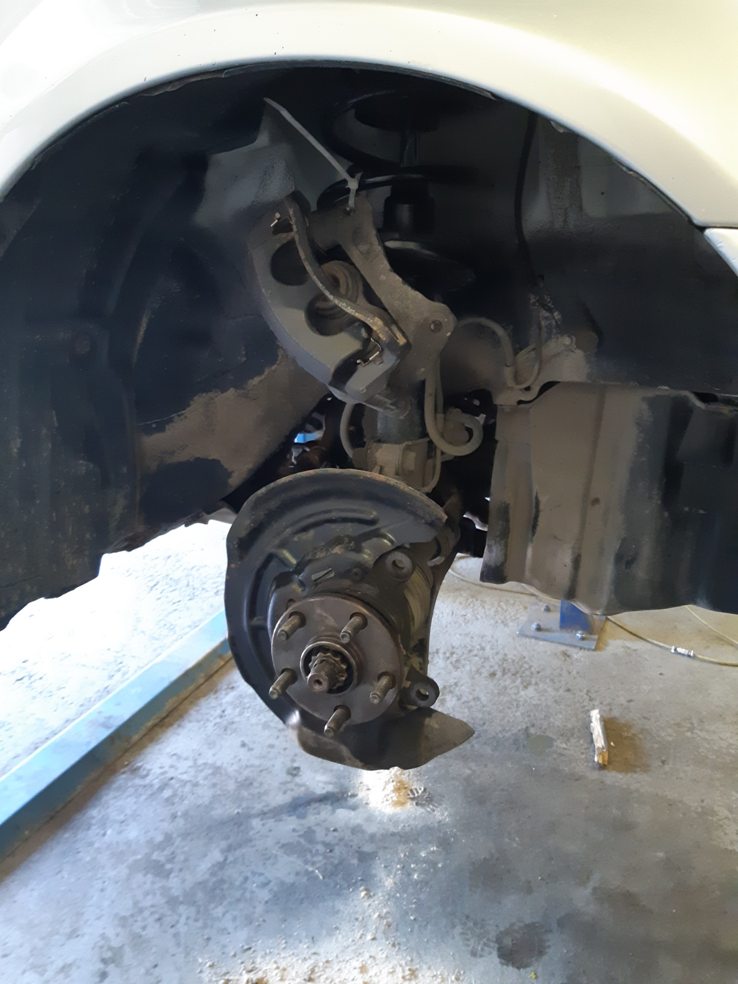 Замена передних тормозных дисков на перфорированые и т.д. — Toyota ...