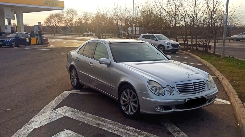 Mercedes-Benz E-Class (W211) 2.7 дизельный 2002 | E270 Diesel Power на ...