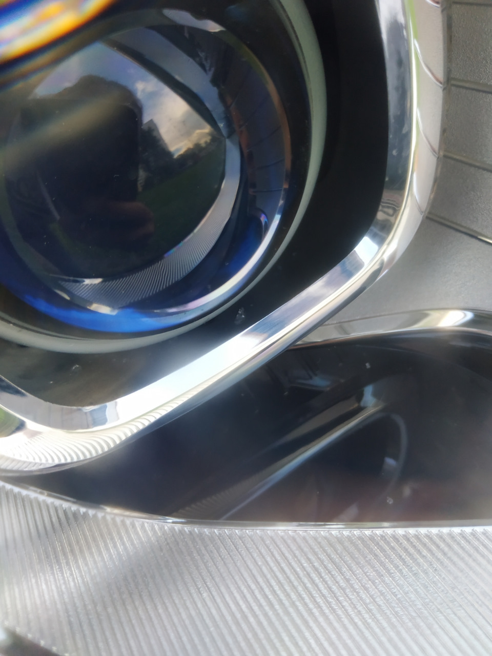 Взорвалась лампочка ксенона фирмы clearLight — Hyundai Santa Fe (3G), 2 ...