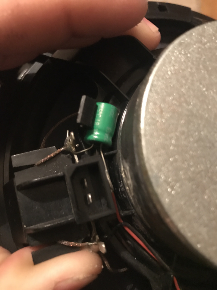 ИЩУ СРОЧНО ФИШКИ ПОДКЛЮЧЕНИЯ ДИНАМИКОВ — Audi A4 (B5), 1,8 л, 1994 года ...