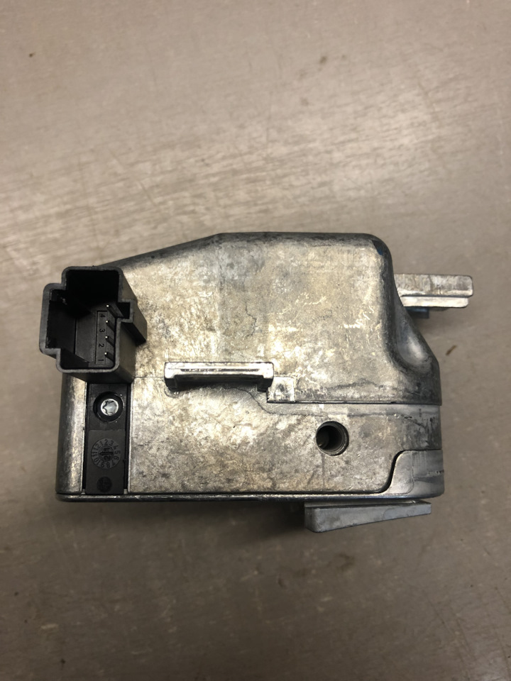 Замок рулевой колонки Вольво на Volvo XC60 (2G). | 43 000 ₽ в городе ...