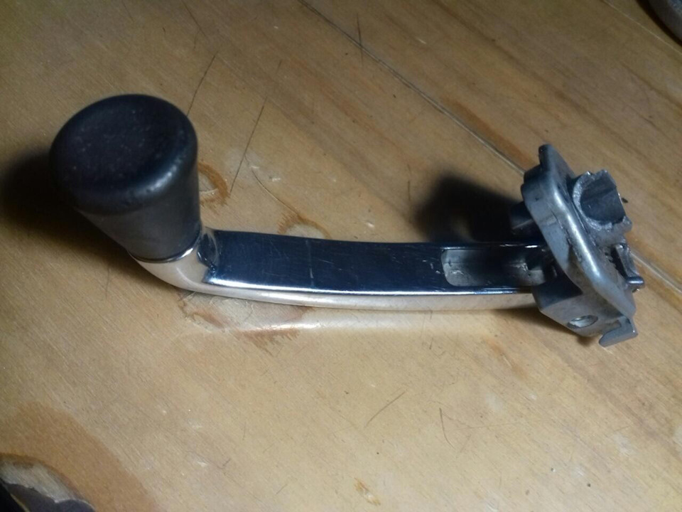 Ищу ручку люка (неактуально) — BMW 5 series (E28), 3,5 л, 1984 года ...