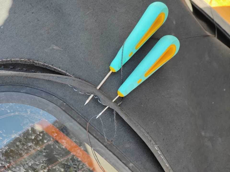 Штопаю крышу — Mazda MX-5/Miata (NB), 1,6 л, 1999 года | своими руками ...