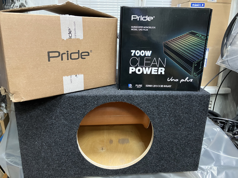 Сабвуфер Pride M.6 12" 600 W и Pride Uno plus 700 W — Honda Fit (3G), 1 ...