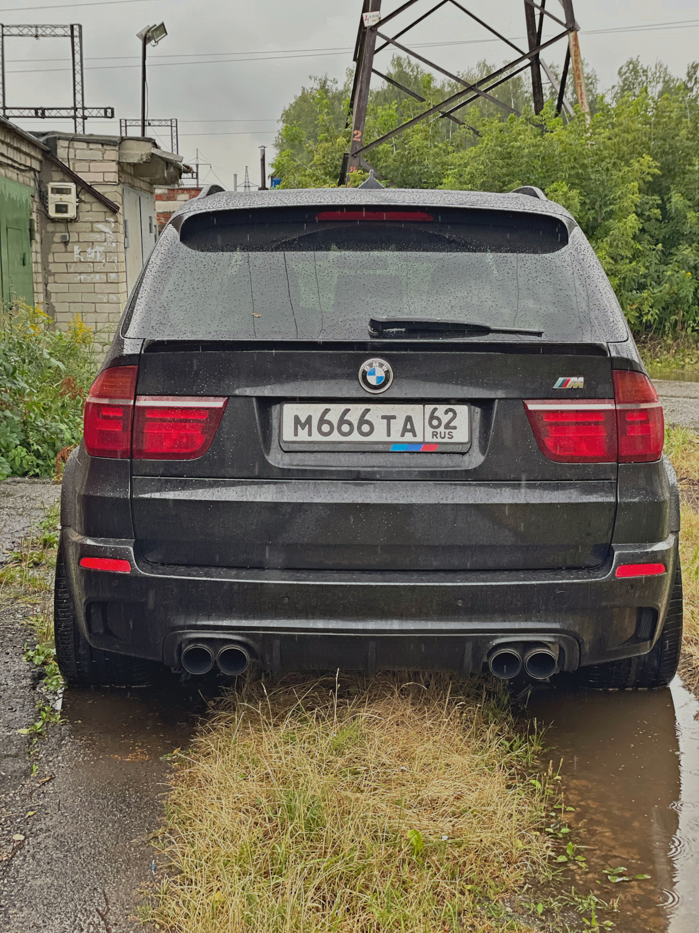 Замена ламп ближнего света — BMW X5 (E70), 3 л, 2010 года | просто так | DRIVE2