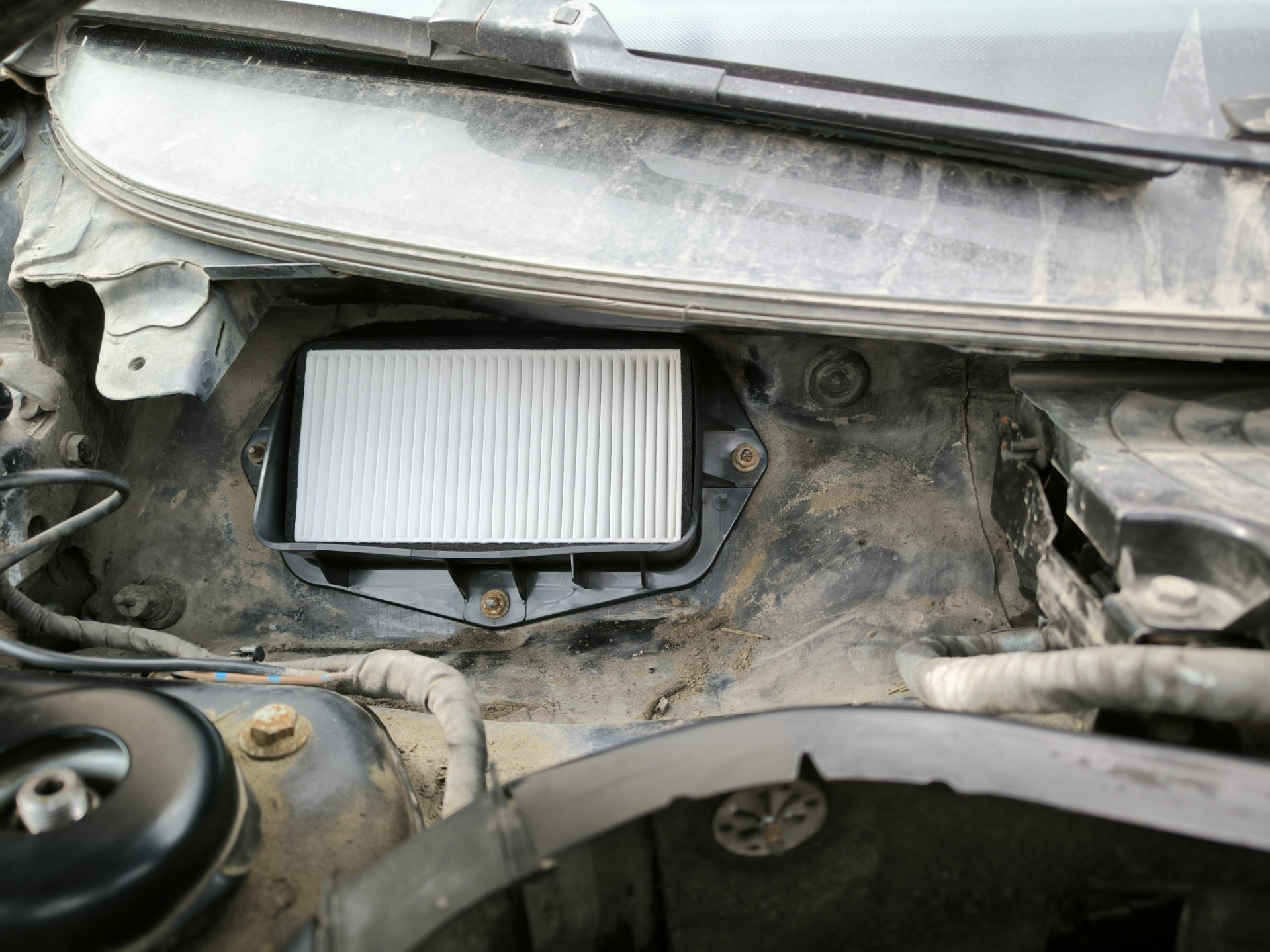 Фильтр — Volkswagen Passat B6, 2 л, 2007 года | запчасти | DRIVE2