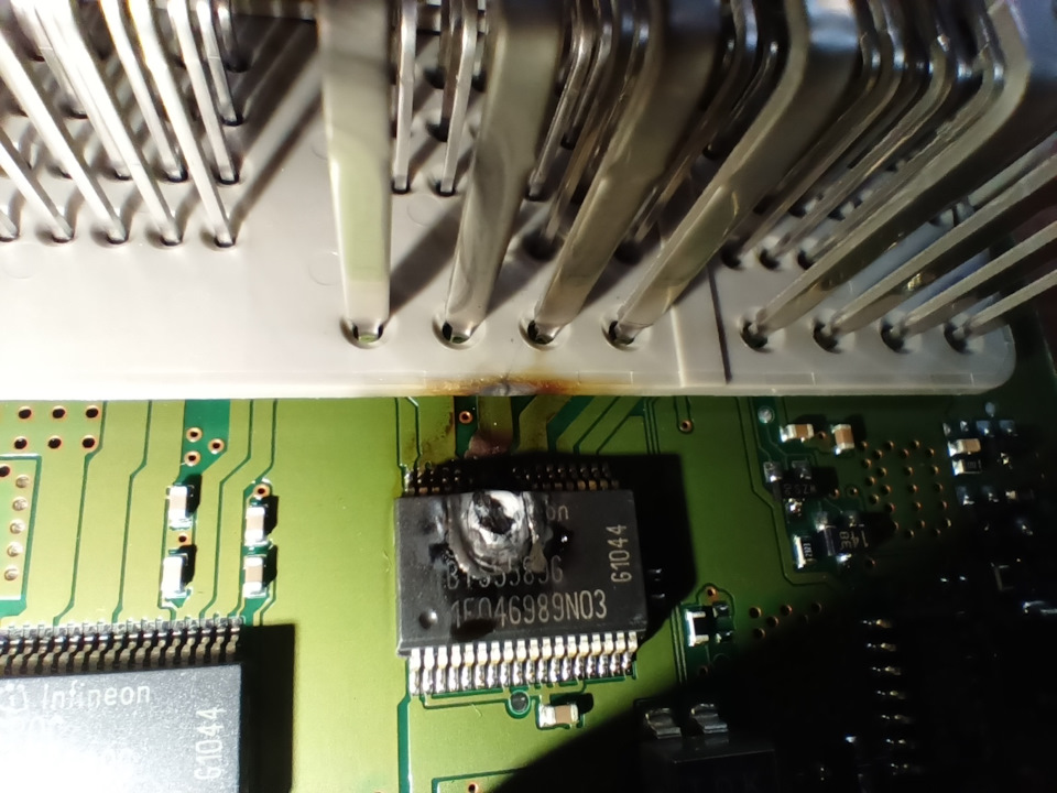 Круз не горят стоп сигналы блок комфорта BCM — Chevrolet Cruze (1G), 1 ...