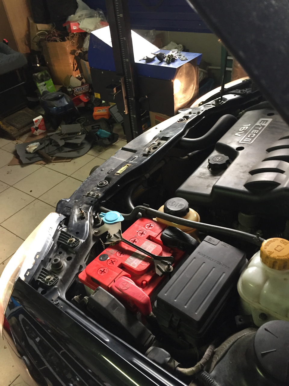 Корректировка света фар. — Chevrolet Lacetti Sedan, 1,4 л, 2008 года ...