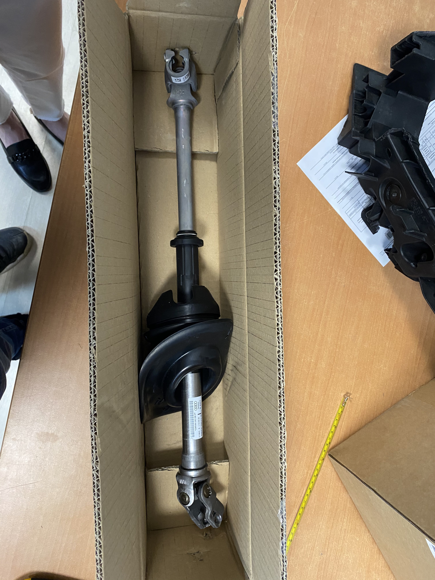 Крестовина, пыльник шруса — Audi Q5 (1G), 2 л, 2014 года | запчасти ...