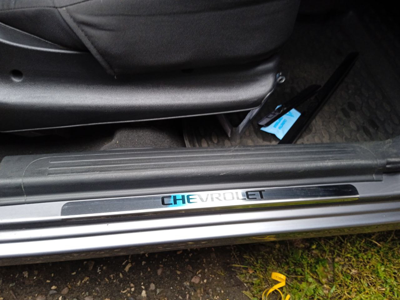 Накладки порогов Авео Т250/Т255 — Chevrolet Aveo 5-door (1G), 1,4 л ...