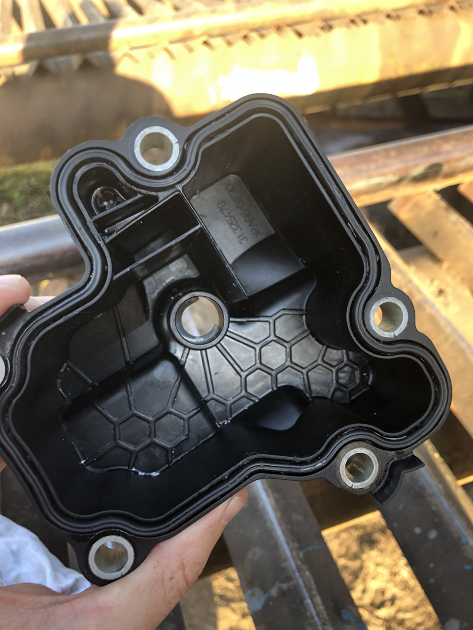 31325478 Крышка КПП S60 Volvo | Запчасти на DRIVE2